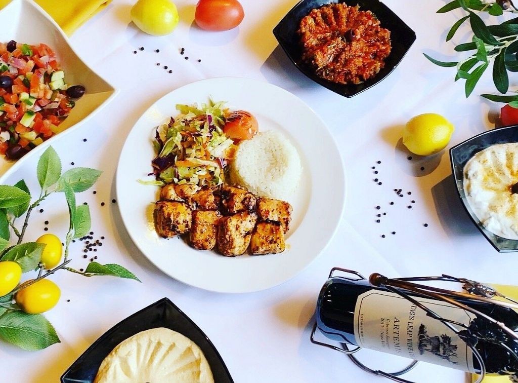 12 Best Mediterranean Restaurants in Cincinnati, OH [2026 Updated ...