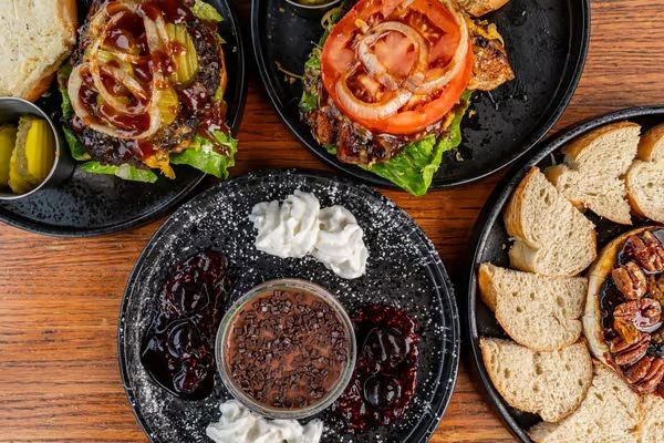 13 Best Restaurants in Maumee, OH [2026 Updated] - Must Eat Food