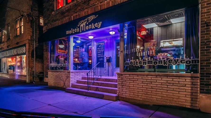 10 Best Pizza Restaurants in Madison, WI [2026 Updated] - Must Eat Food