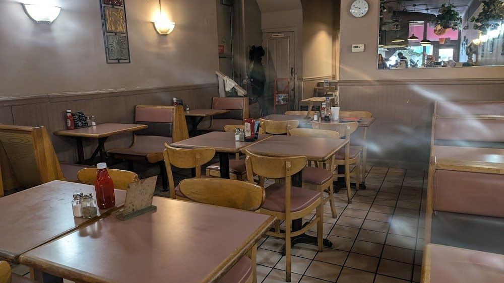 15 Best Greek Restaurants in Cincinnati, OH [2026 Updated] - Must Eat Food