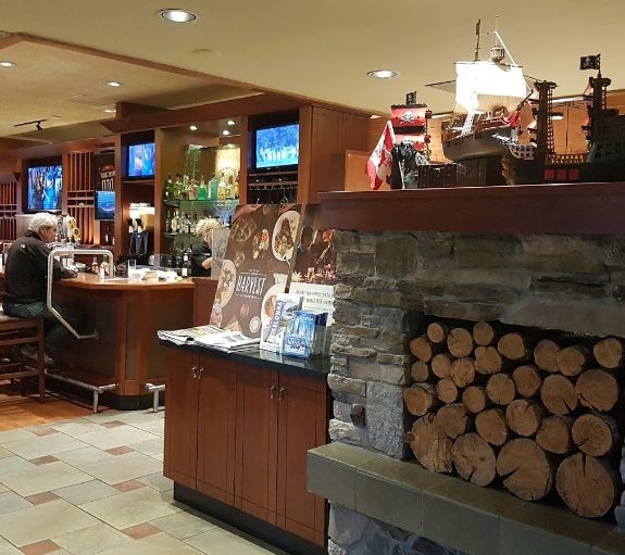 16 Best Burger Restaurants in Kelowna, BC [2026 Updated] - Must Eat Food